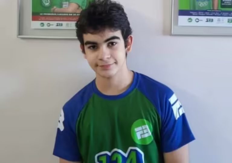 Caio Temponi, de 14 anos, é a pessoa mais nova a passar no ITA, o mais ...