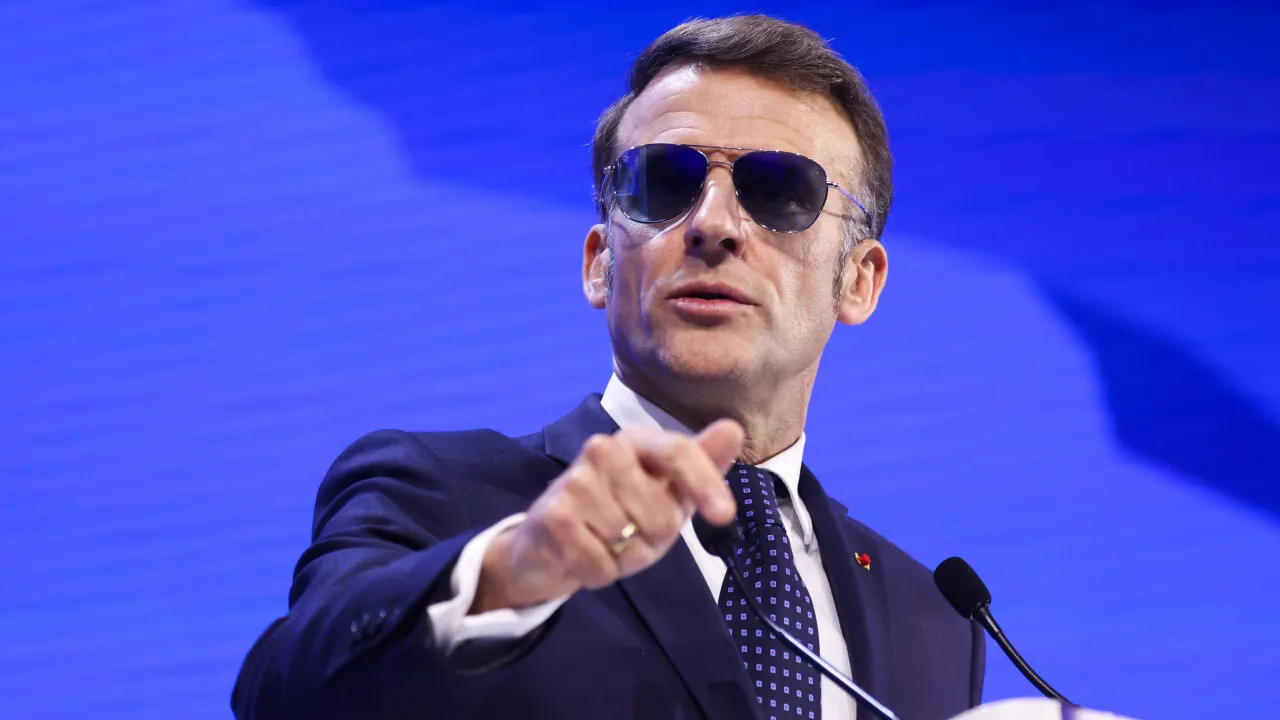 “Preferimos o respeito aos valentões”, diz Macron e envia recado sutil ...